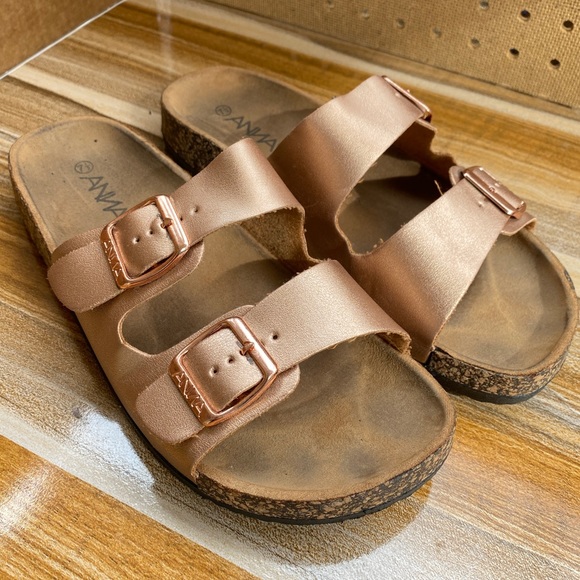 Anna | Shoes | Anna 75 Leather Metallic Rose Gold Buckle Double Strap ...